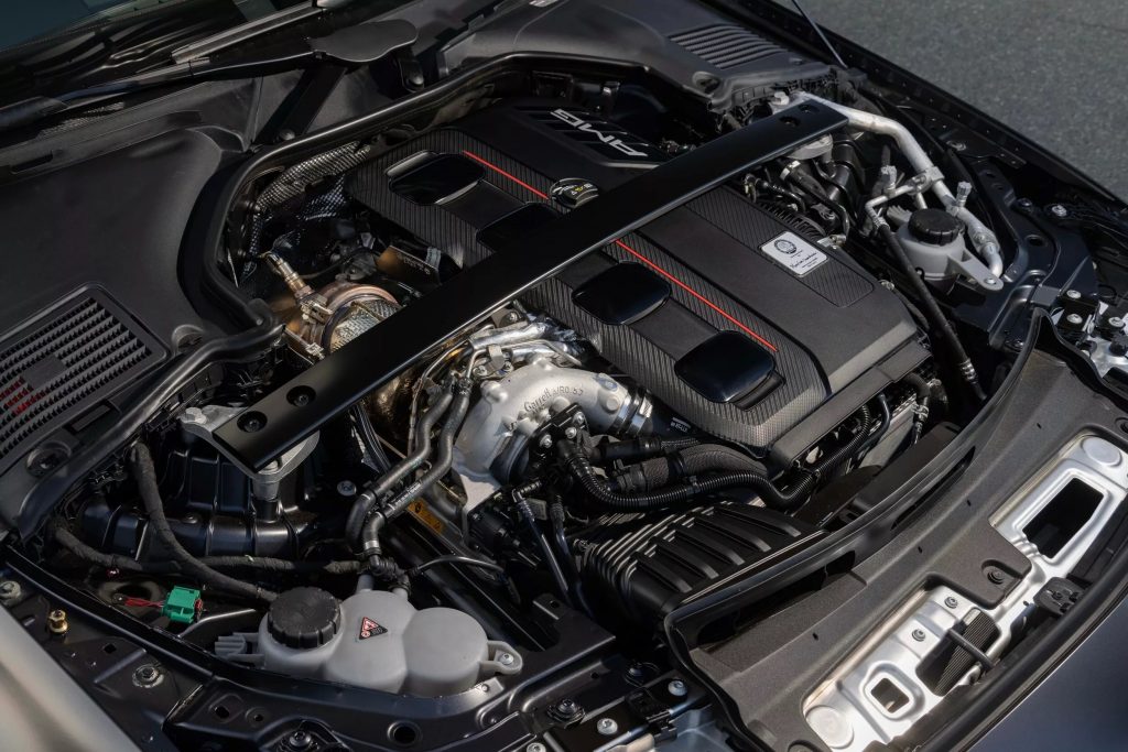 Hat hengert kaphat az AMG C63 | kocsi.hu magazin