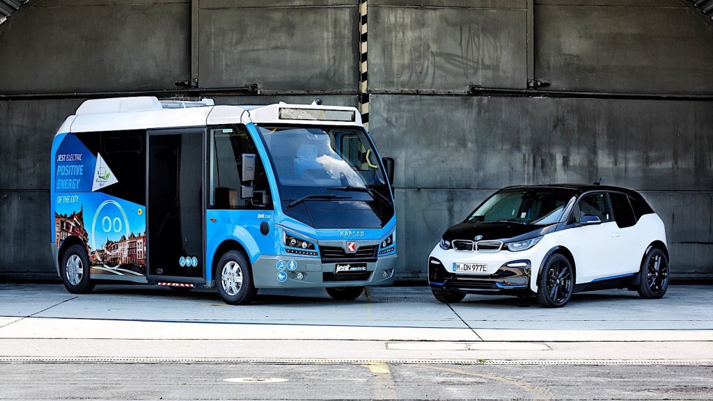 Városi buszba ültetik át a BMW i3 hajtásláncát | kocsi.hu magazin